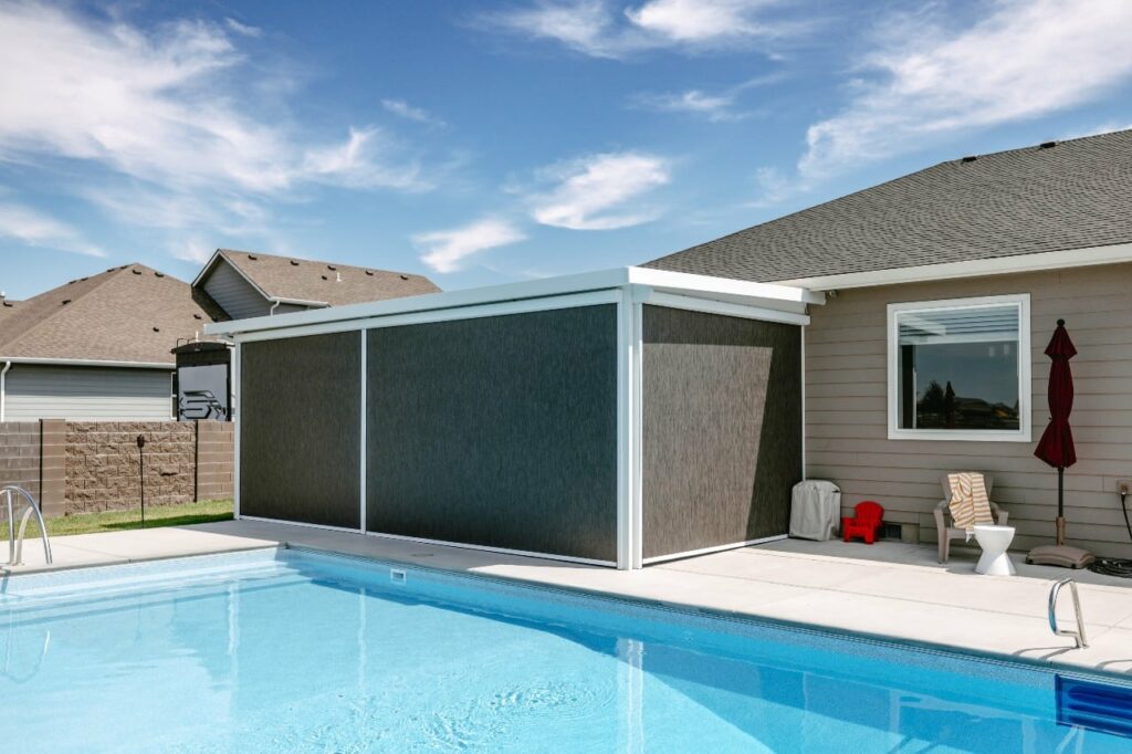 Can I Build a Screen Room on Existing Backyard Patio?